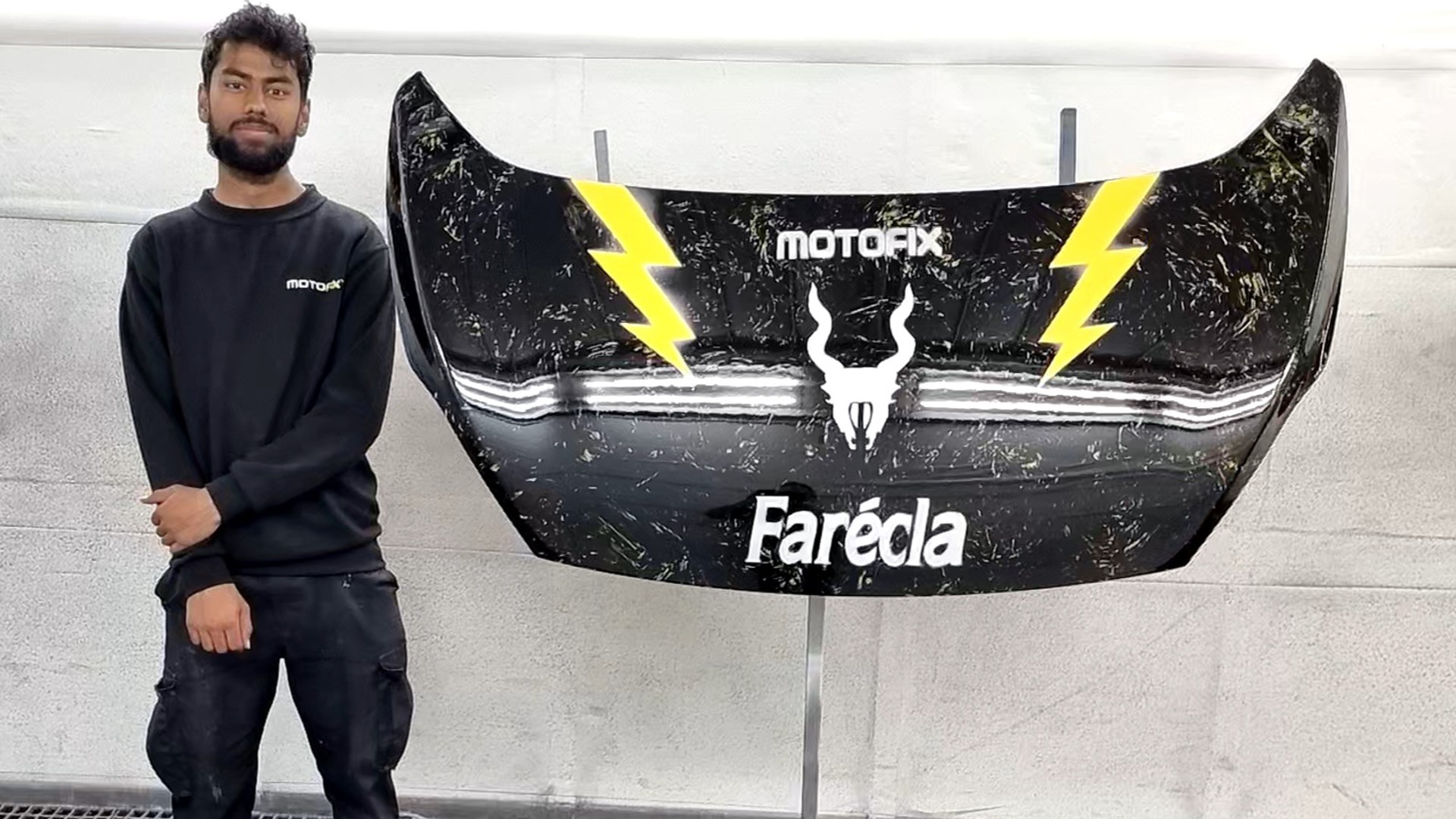 Farécla Bonnet Painting Competition (2024) - Meet the Finalists: Aaron ...